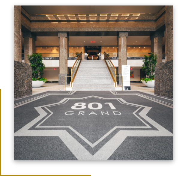 Skywalk Access & Public Parking at 801 Grand in Des Moines